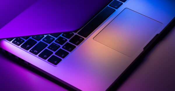 19 Tech Blogs That You Need To Follow in 2025 | Categorized